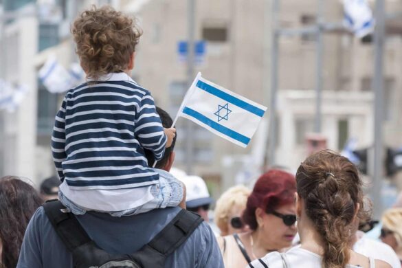 Why Yellow Ribbons? The Symbol of Hope for Hostages | Touchpoint Israel